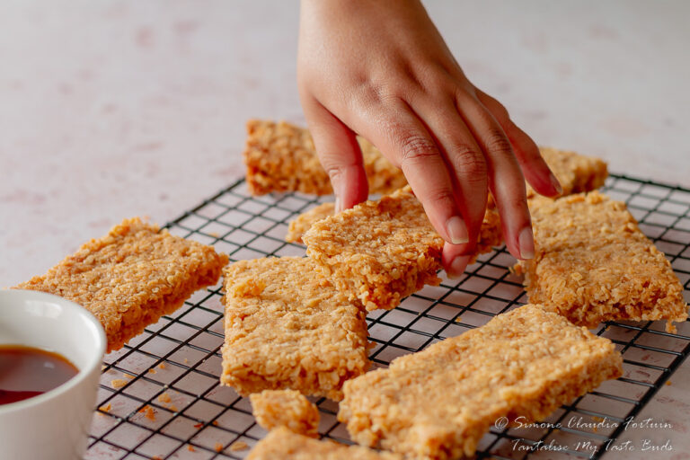Coconut And Oat Crunchy Biscuits Recipe (Crunchies) - Tantalise My ...