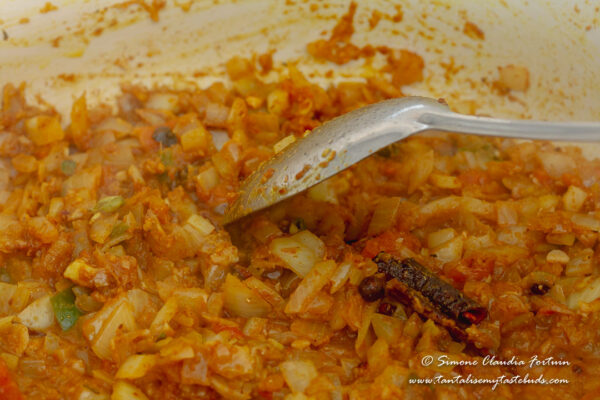 Mouthwatering Chicken Akni Recipe (chicken Pulao) - Tantalise My Taste Buds