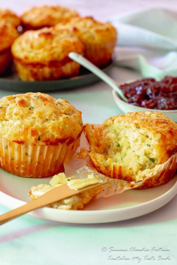 Mature Cheddar Cheese And Chive Muffins - Tantalise My Taste Buds