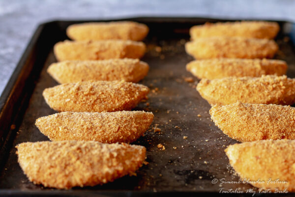 Creamy Chicken Half Moon Recipe - Tantalise My Taste Buds