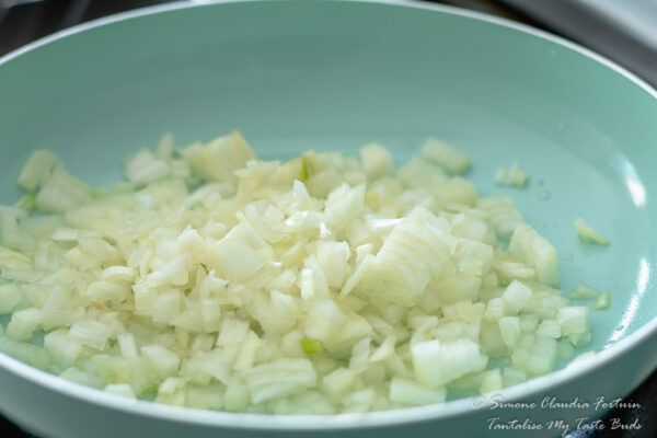 Creamy Chicken Half Moon Recipe - Tantalise My Taste Buds