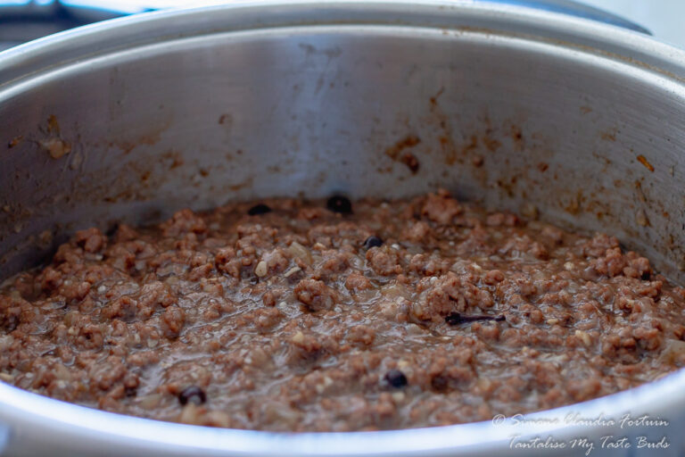 Mini Minced Beef Pies Recipe - Tantalise My Taste Buds